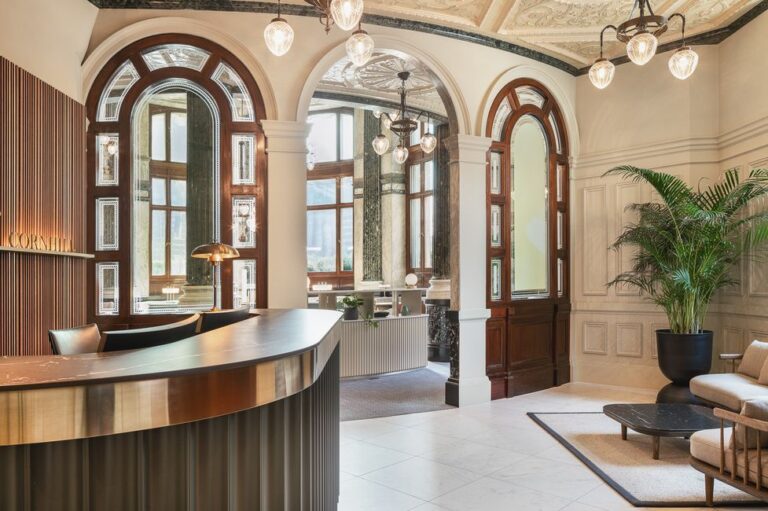 Octagon Point: A Unique City of London Workspace - Argyll