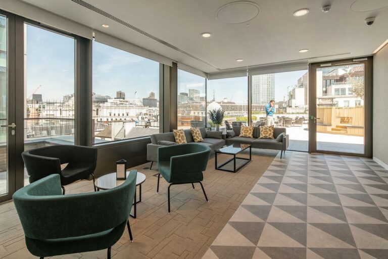 Octagon Point: A Unique City of London Workspace - Argyll